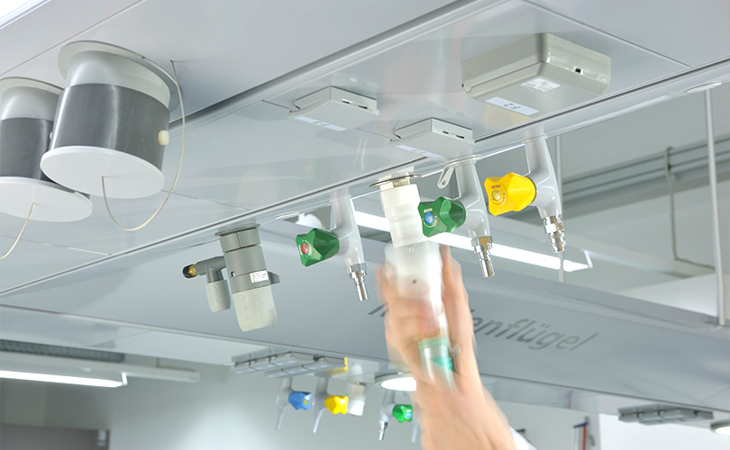 Service Modular Laboratory Furniture & Accessories | GD Waldner