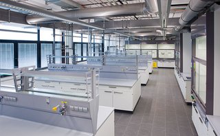 Laboratory Quality Control with Room Air Regulation - GD Waldner